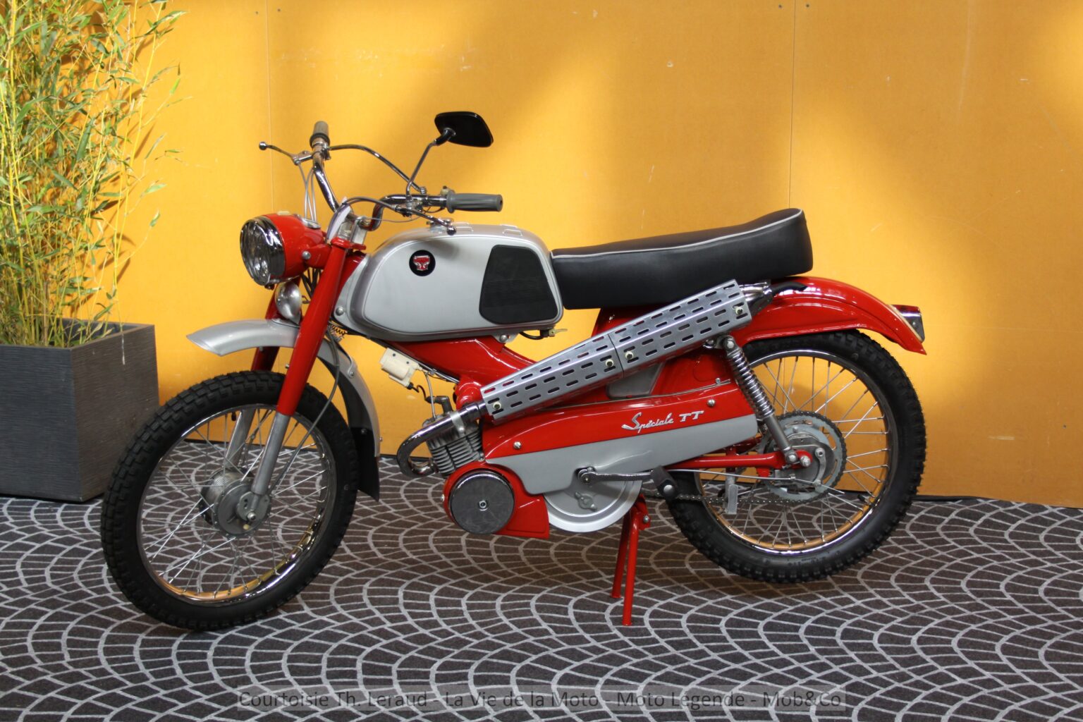 100e anniversaire de la marque Motobécane - Salon Moto Légende